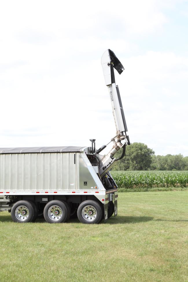 New TrailKing TKAHTC - Grain Hopper Conveyer | Coastline Equipment